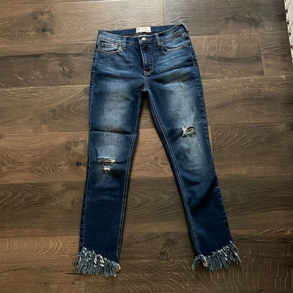 Free People | Jeans | Free People Skinny Jeans With Fray At Bottom ...